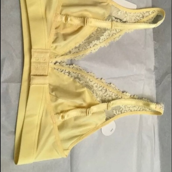 Wacoal | Intimates & Sleepwear | Wacoal Embrace Lace Wire Free Soft Cup ...